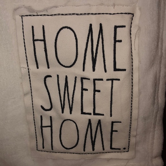 Rae Dunn | Bedding | Rae Dunn Home Sweet Home Plush Throw With Patch ...